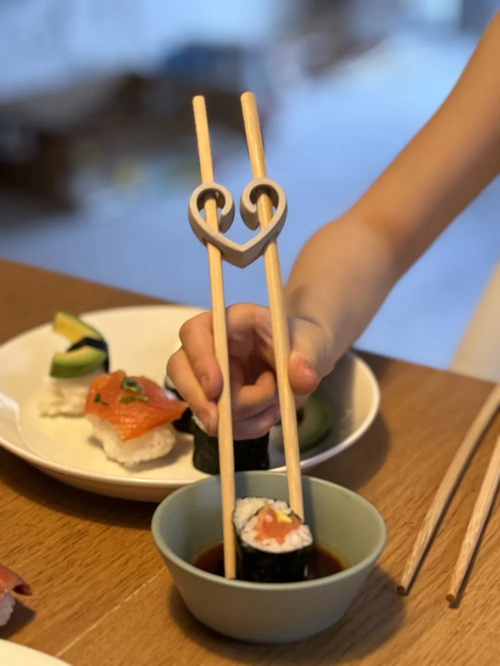 Chopstick Helper by Jurdis MakerWorld: Download Free 3D Models