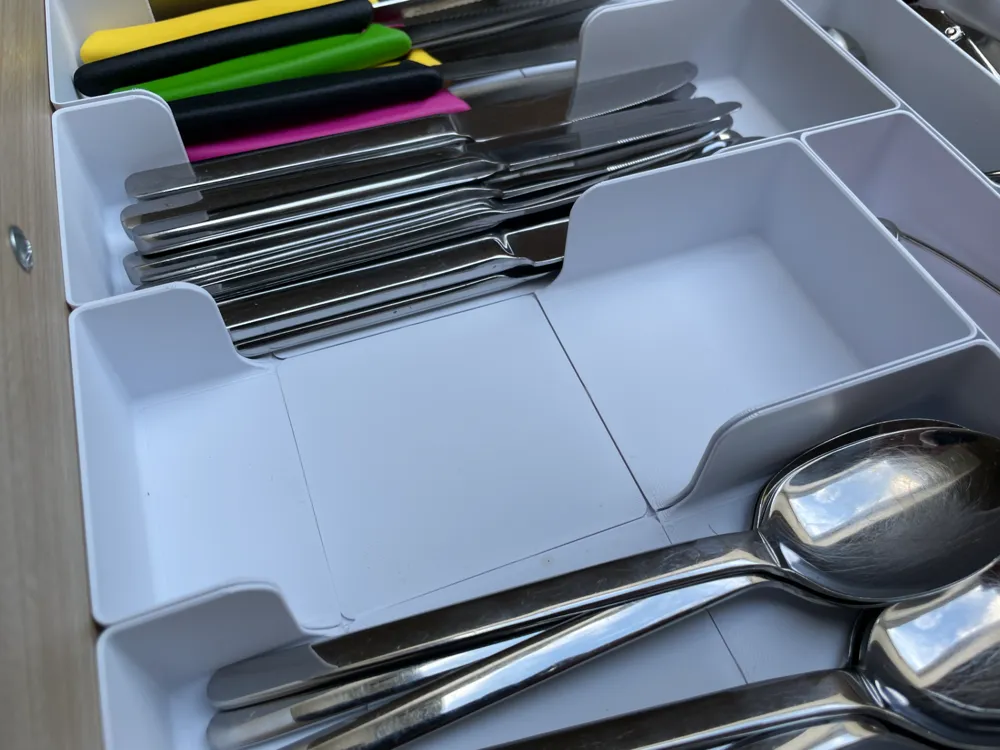 Gridfinity Kitchen Drawer (Parametric) Remixed by Trinitor MakerWorld ...