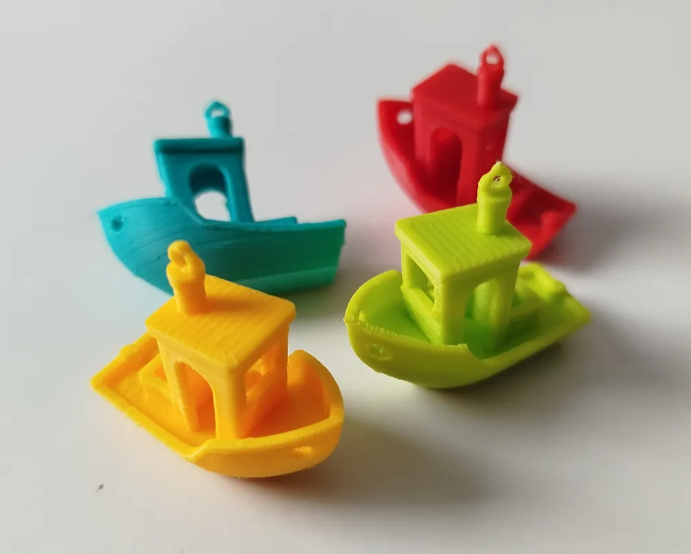 Mini Benchy porte-clés - Modèle d'Impression 3D Gratuit - MakerWorld