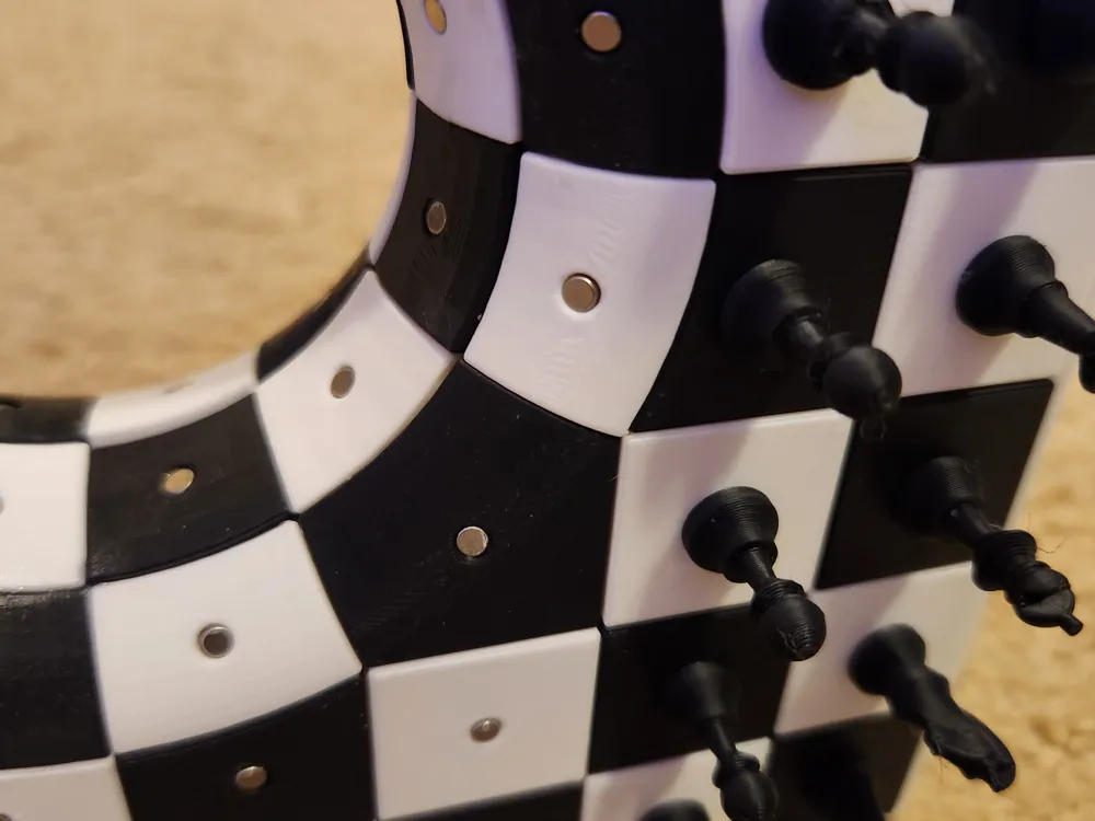Wormhole Chess Board by DaveMakesStuff Remixed by Jacob!!! MakerWorld ...