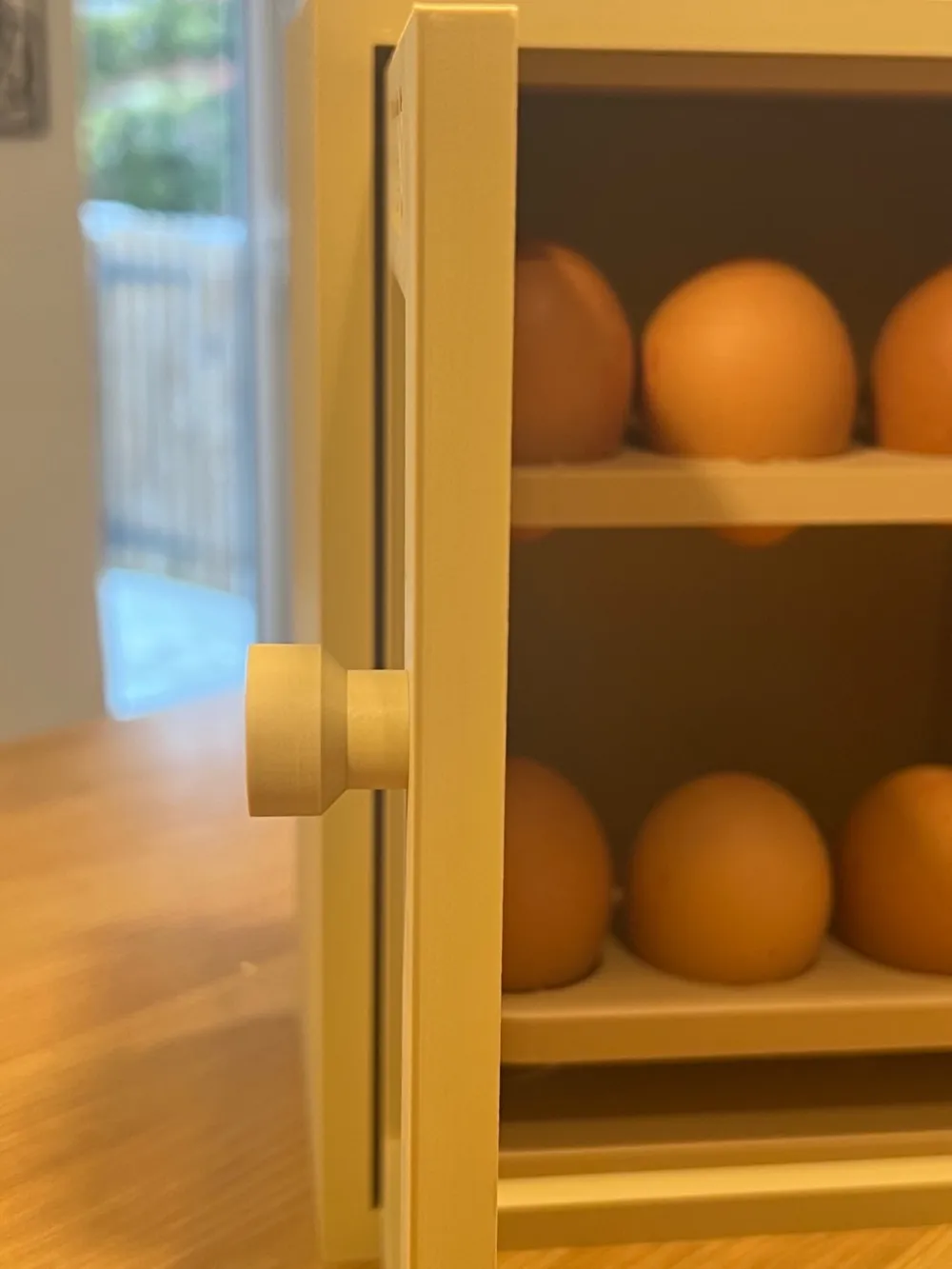 3D Printed Egg House with Magnetic Door - Free 3D Print Model - MakerWorld