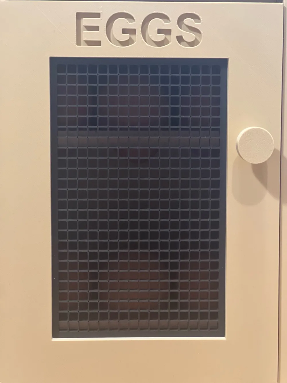 3D Printed Egg House with Magnetic Door - Free 3D Print Model - MakerWorld