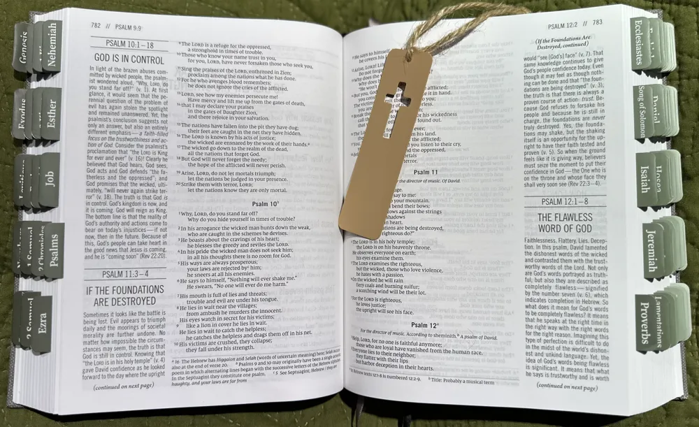Cross Bookmark - Free 3D Print Model - MakerWorld