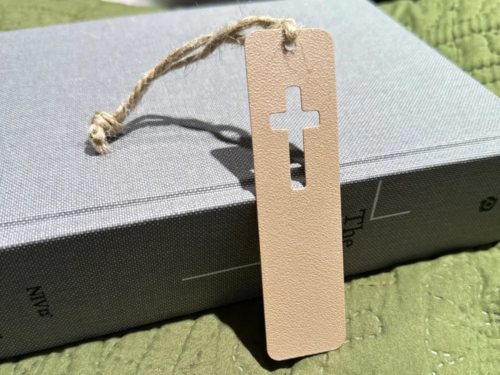 Cross Bookmark - Free 3D Print Model - MakerWorld