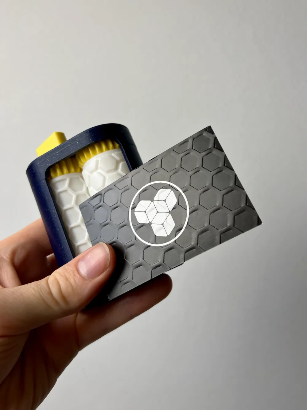 Hexagons - Business Card Embosser Roller - Free 3D Print Model - MakerWorld