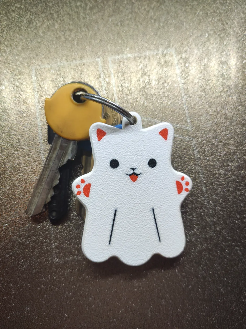 Cute Ghost Cat Keychain - Free 3D Print Model - MakerWorld