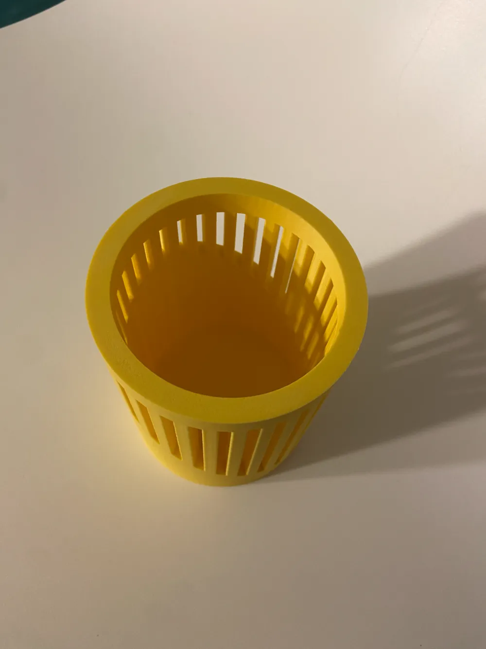 Fluted pattern pencil holder by tri_studio_ - MakerWorld