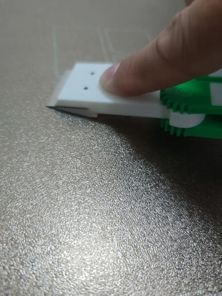 Folding Build Plate Scraper by 萌小白DIY MakerWorld: Download Free 3D Models