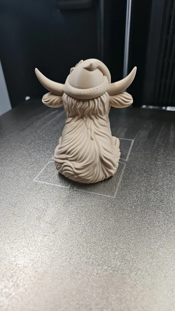 Christmas Highland Cow - Free 3D Print Model - MakerWorld