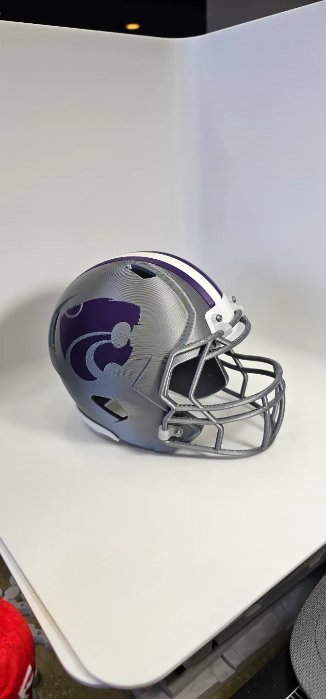 Kansas State Wildcats Football Helmet - Free 3D Print Model - MakerWorld