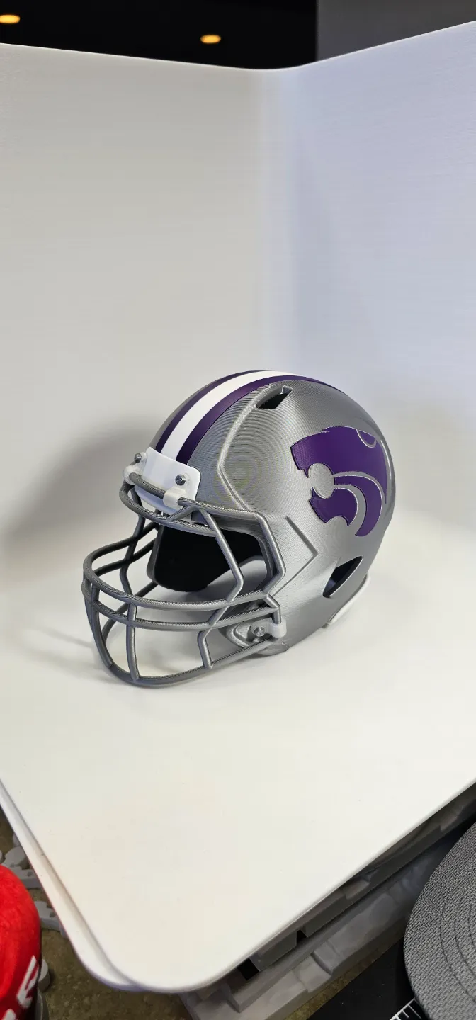 Kansas State Wildcats Football Helmet - Free 3D Print Model - MakerWorld