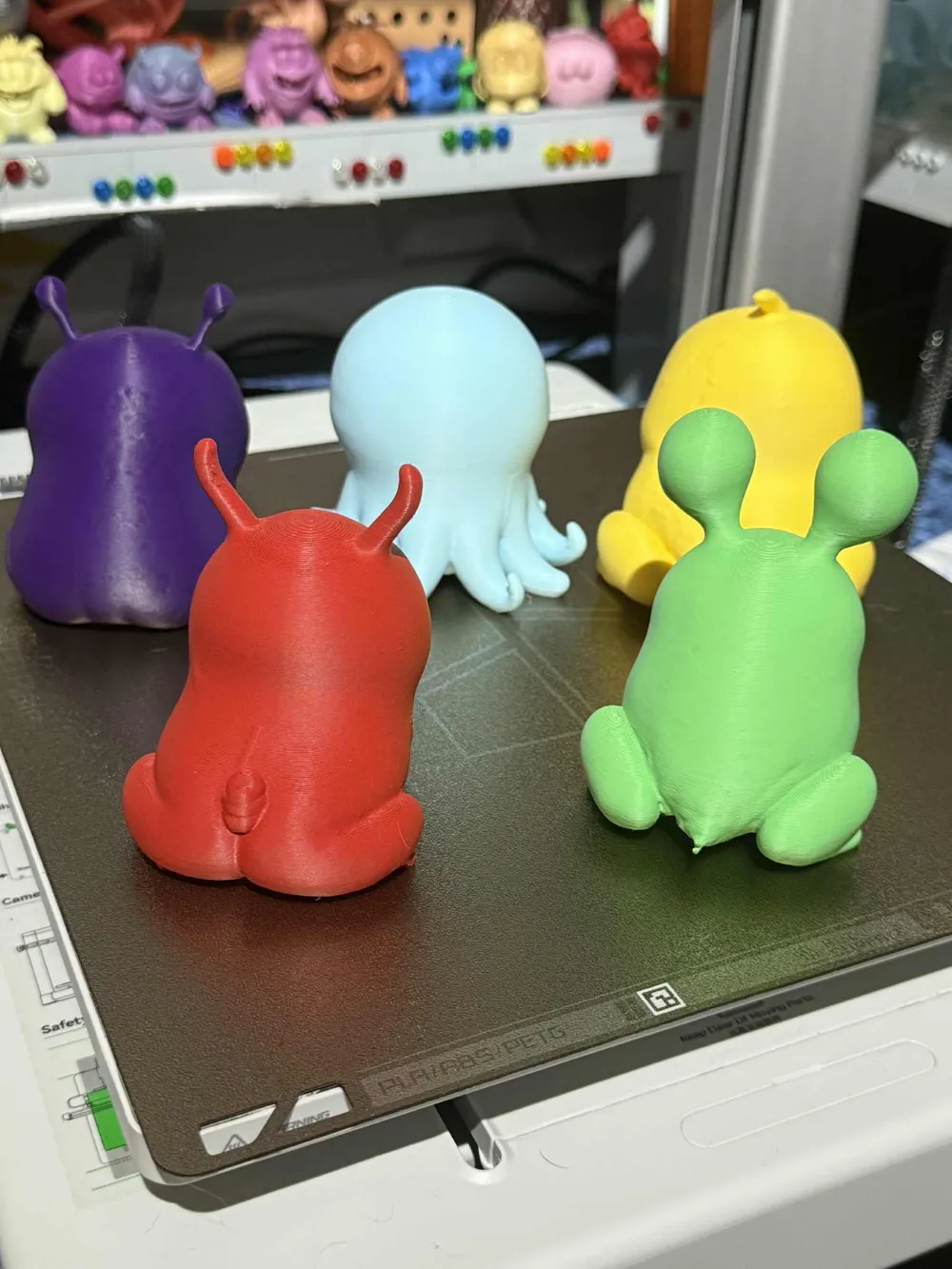 Big Eyed Blob Alien Pets (series 6) - Free 3D Print Model - MakerWorld