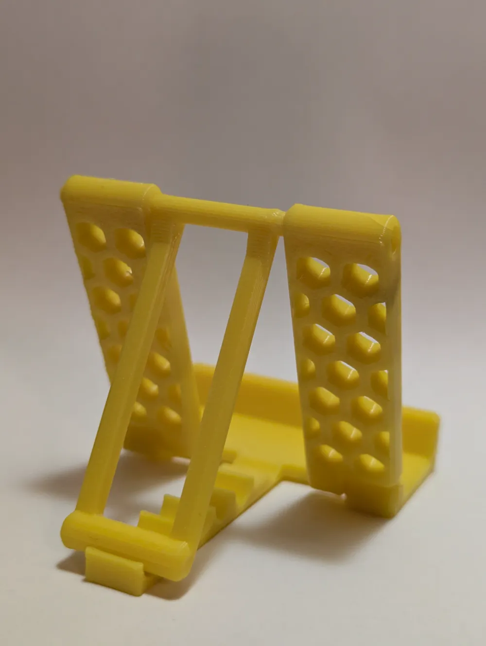 Foldable Phone Stand - Print-in-place - Free 3D Print Model - MakerWorld