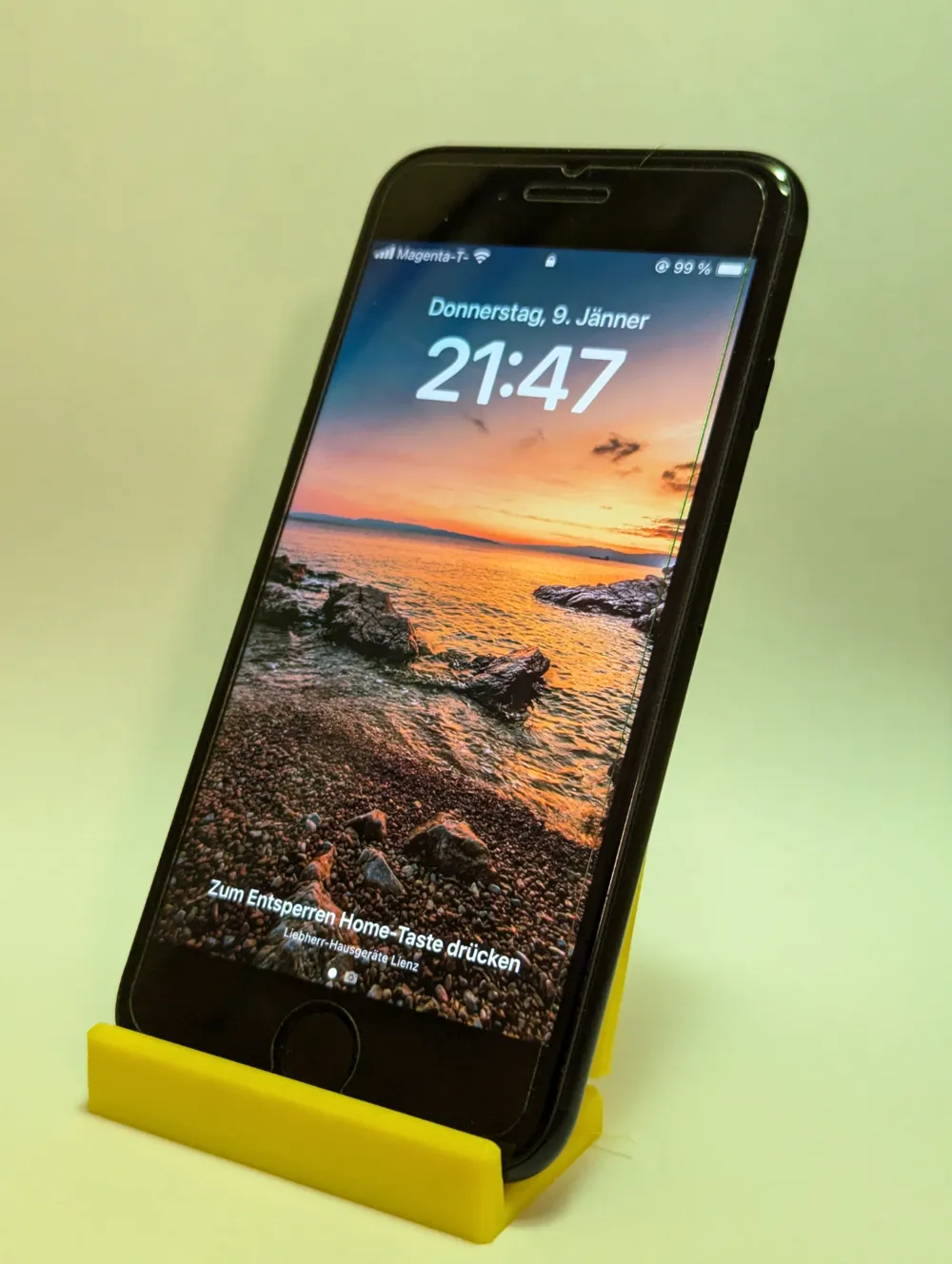 Foldable Phone Stand - Print-in-place - Free 3D Print Model - MakerWorld