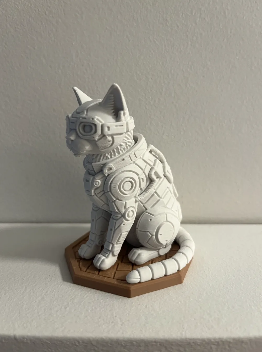 Cyber Cat by Fernando MakerWorld: Download Free 3D Models