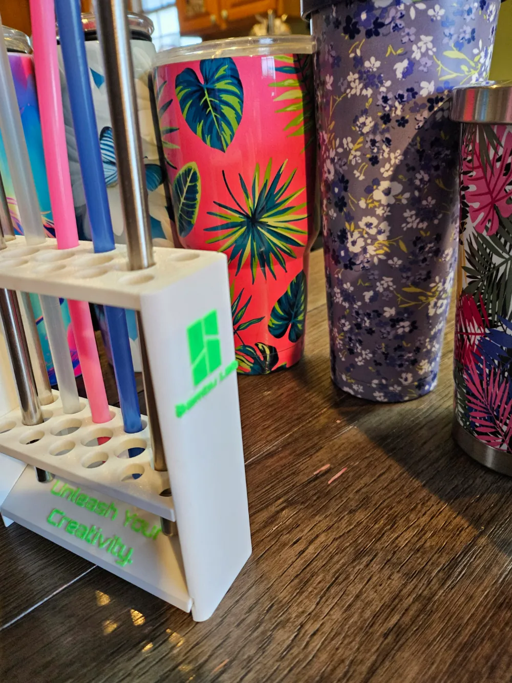 Bambu Lab Drinking Straw Dryer by Jeff Smith - MakerWorld