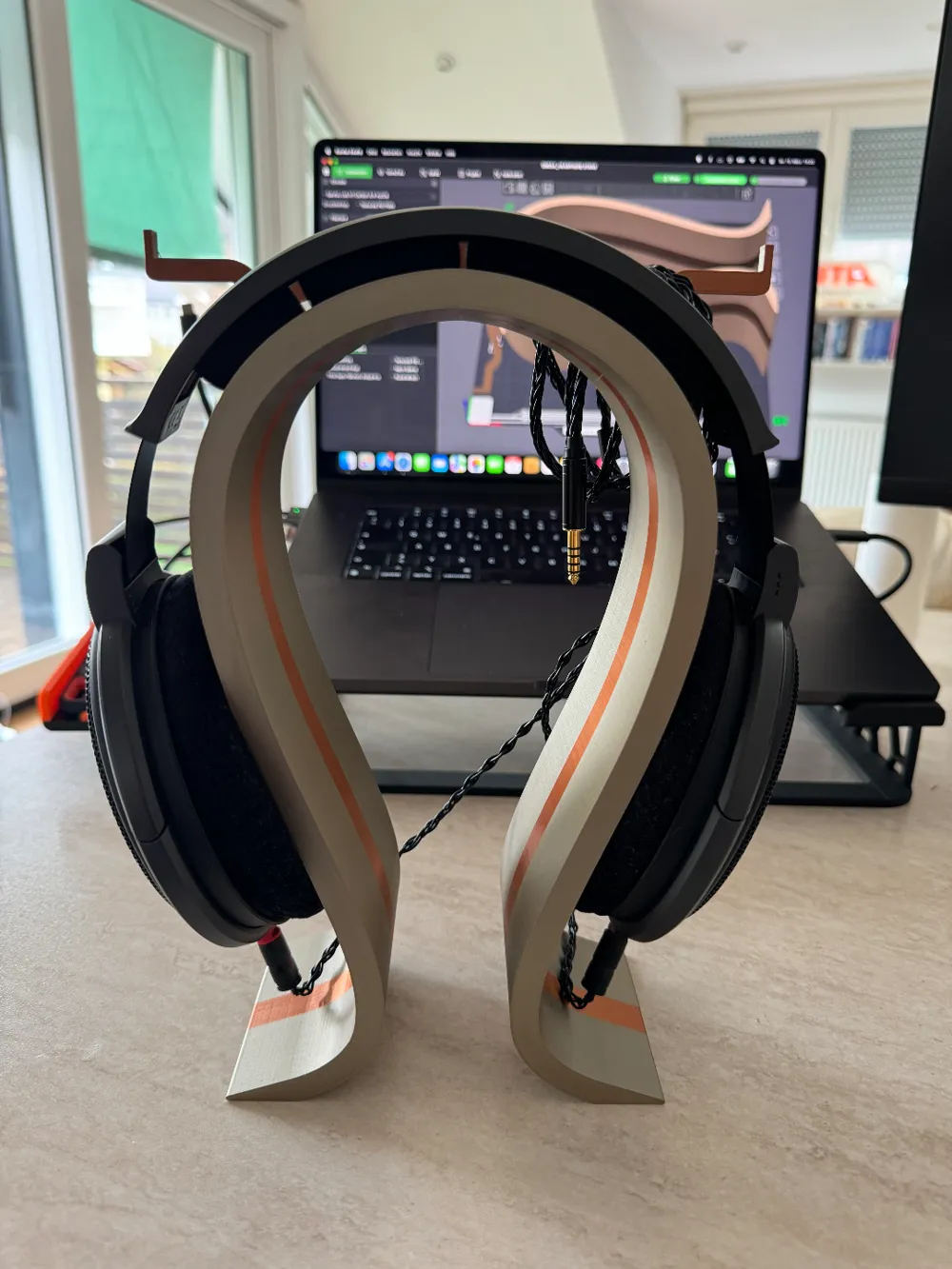 Omega Headphones Stand remixed, with Cable Horns Remixed by nicola ...