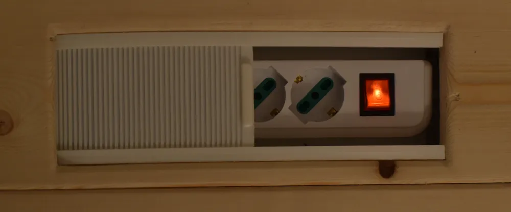 sliding door covered power strip by Pera - MakerWorld