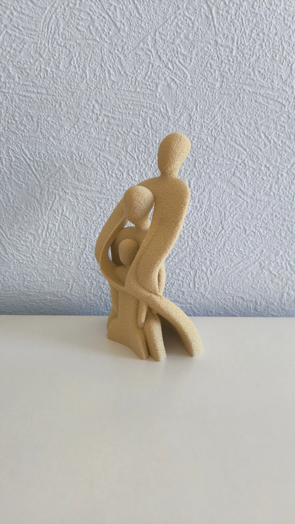 Family Embrace by Schurter_3D MakerWorld: Download Free 3D Models