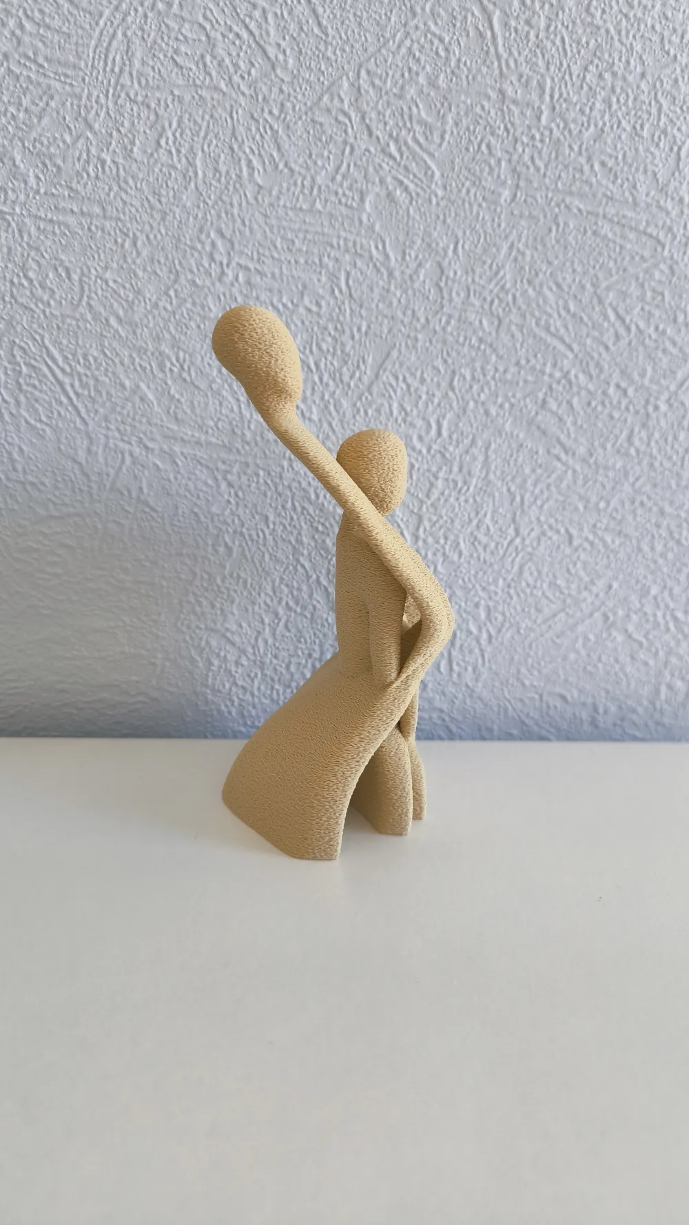 Family Embrace by Schurter_3D MakerWorld: Download Free 3D Models