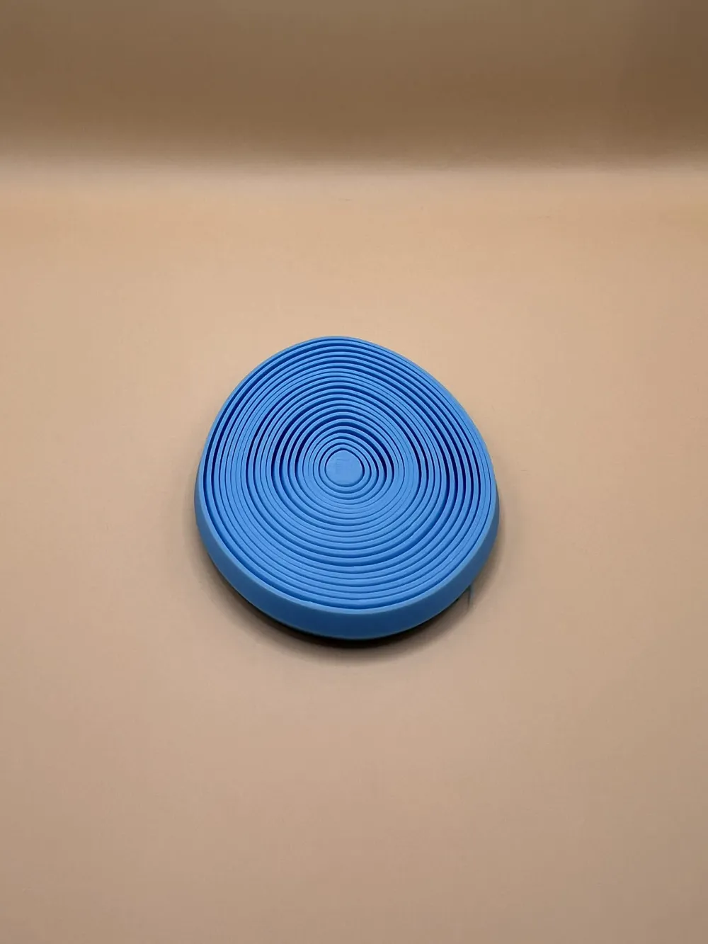 20 Layer Easter Egg Fidget - Free 3D Print Model - MakerWorld