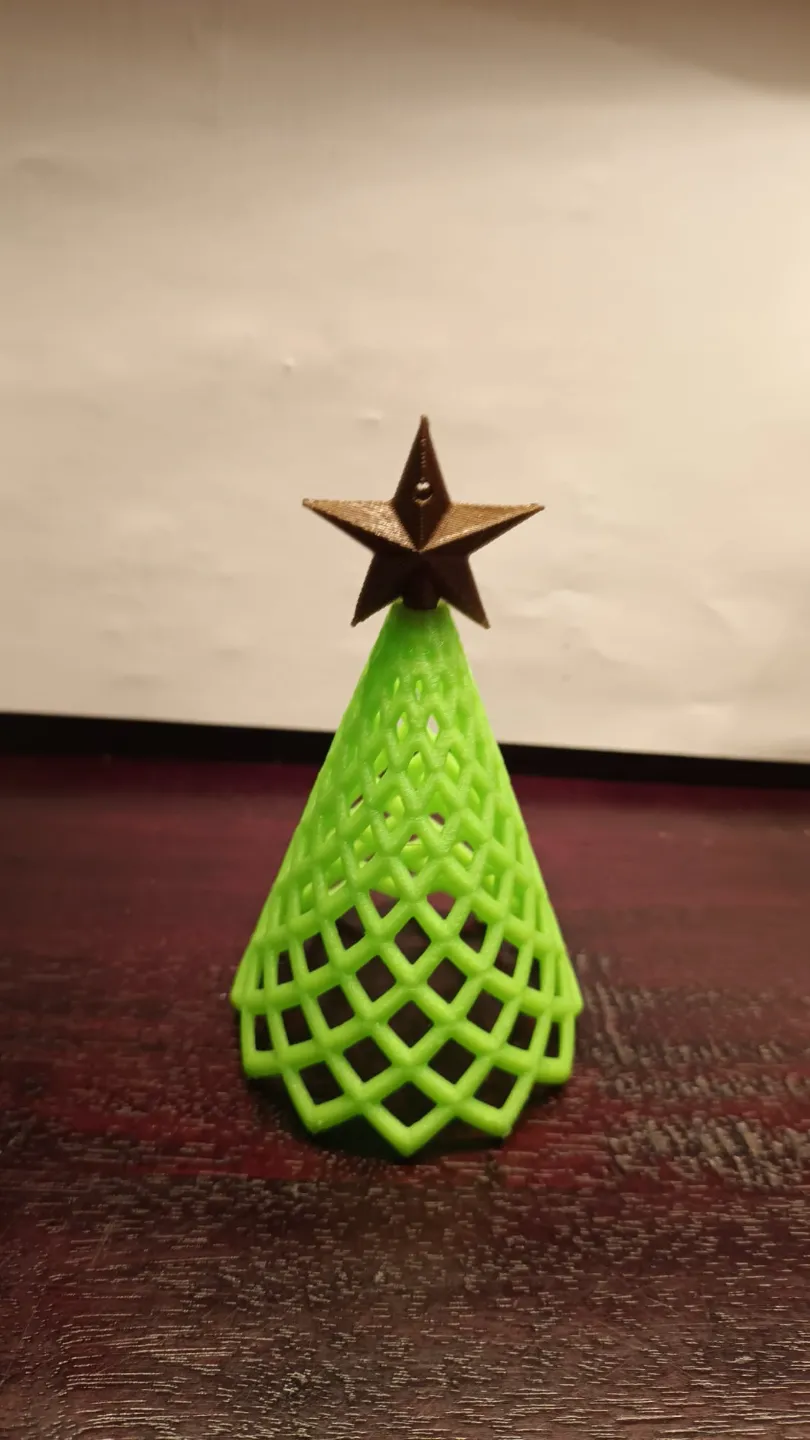 Twisted Christmas Tree by DerTribun Designs MakerWorld: Download Free ...