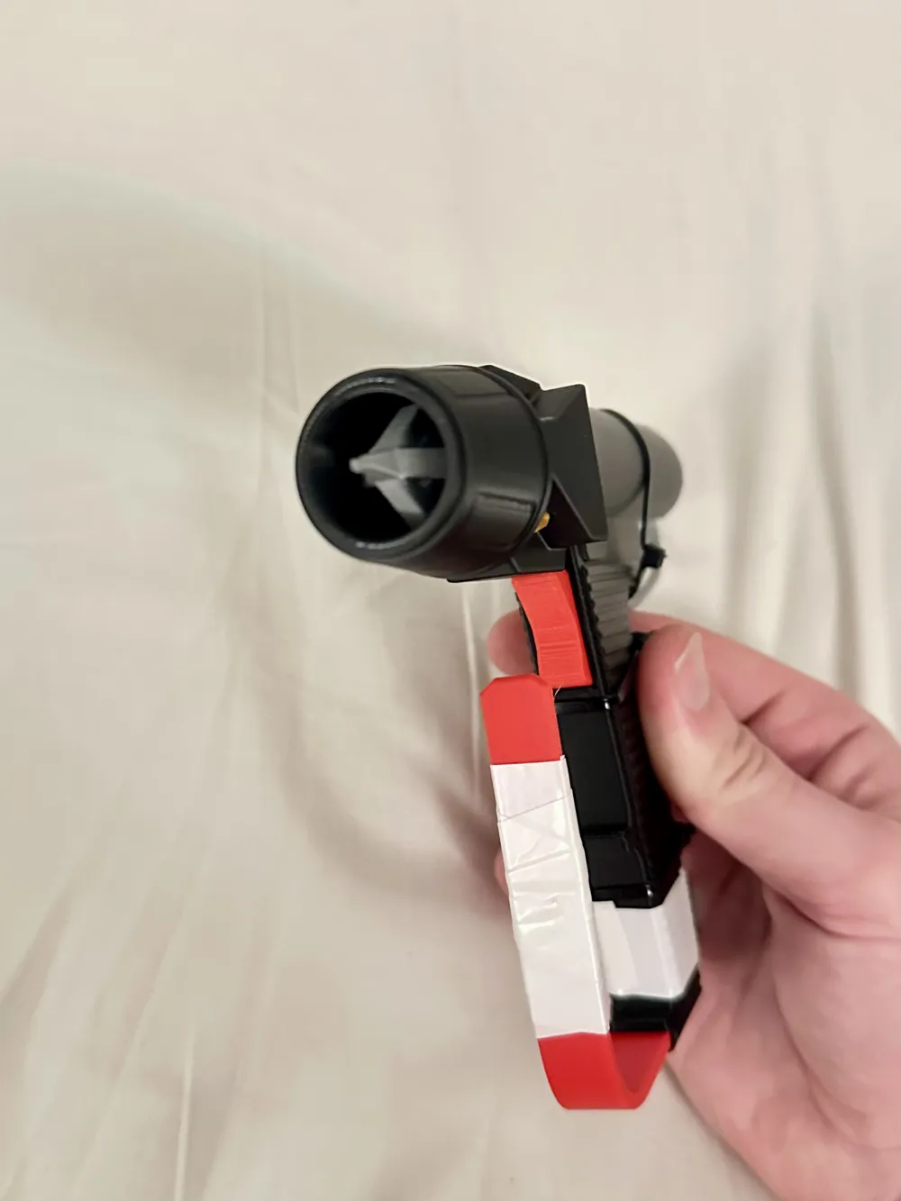 Snap Hook - ARC Raiders - Free 3D Print Model - MakerWorld