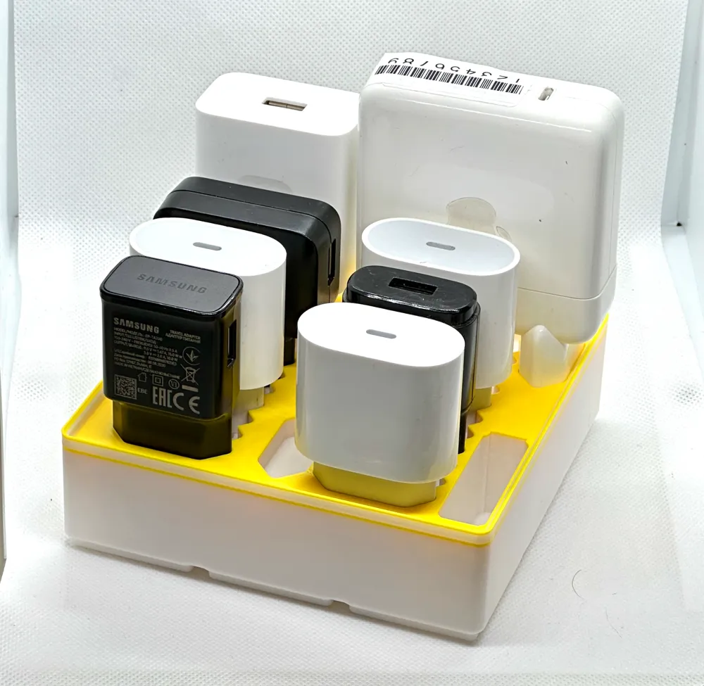 Gridfinity USB chargers support EURO plug by LorMardMakerWorld ...