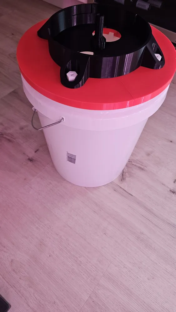 Hoocho Modular Hydroponic Tower Bucket Lid - Free 3D Print Model ...