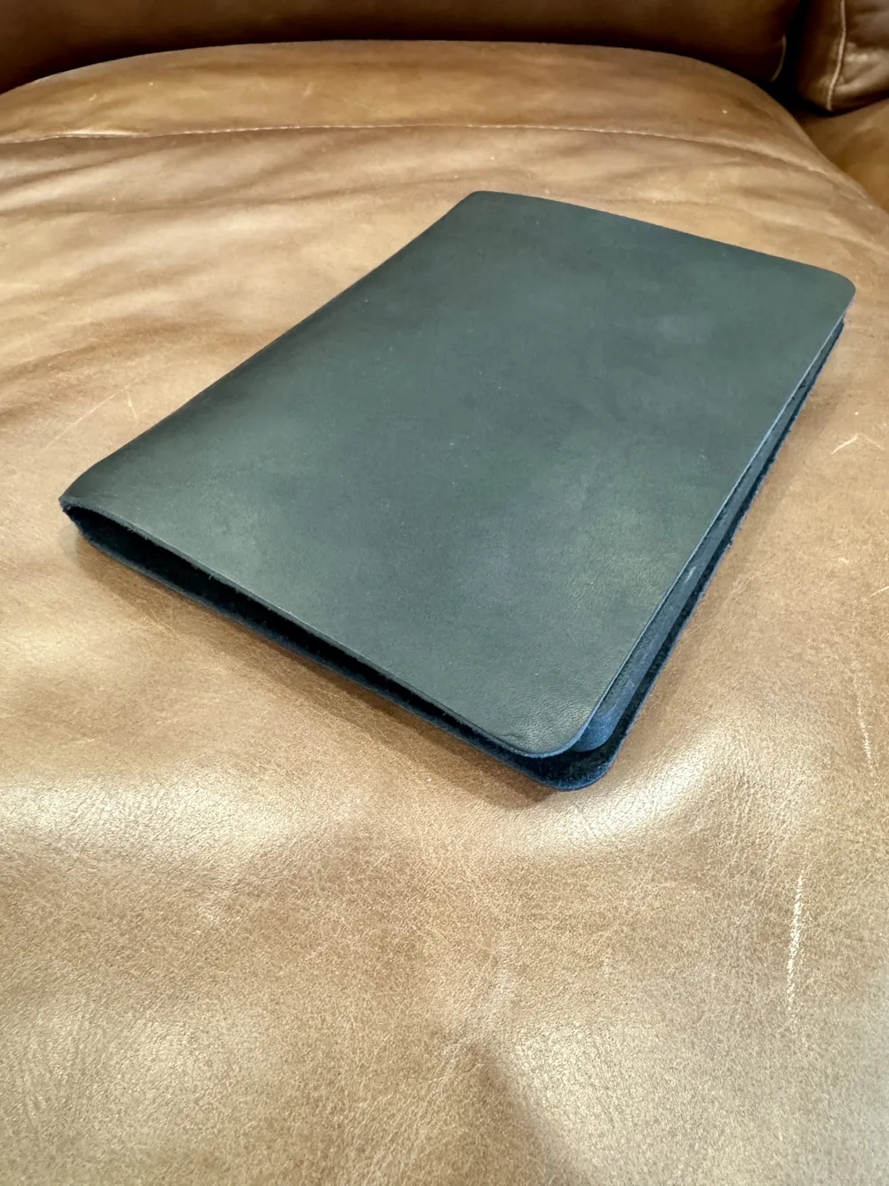 Kindle Paperwhite Leather Case (11th Gen 2021+) by t0nyz - MakerWorld