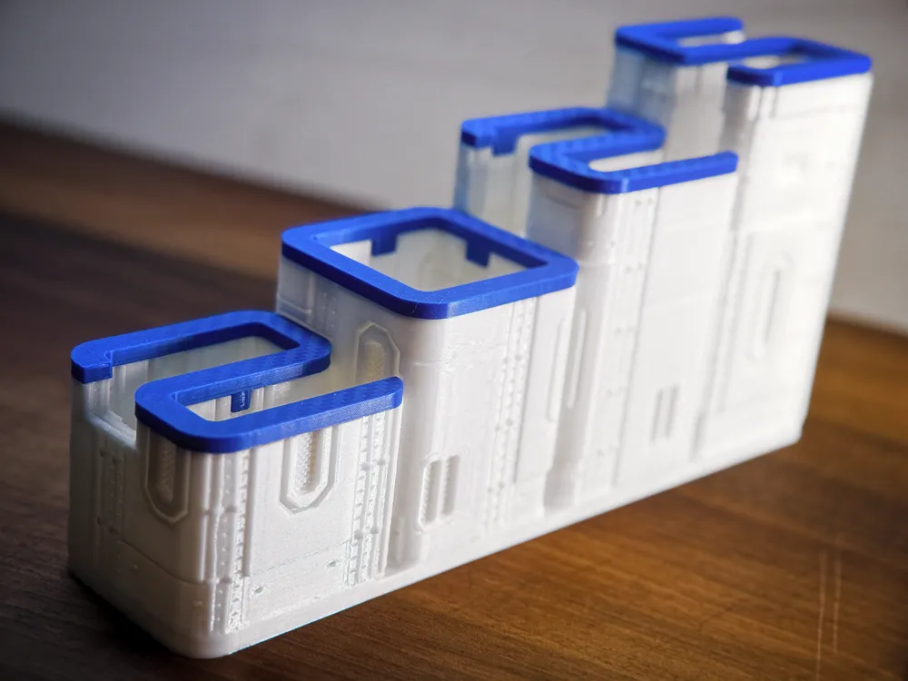 FutureVision: 2025 Desk Organizer by Structales - Roadrunner4d ...