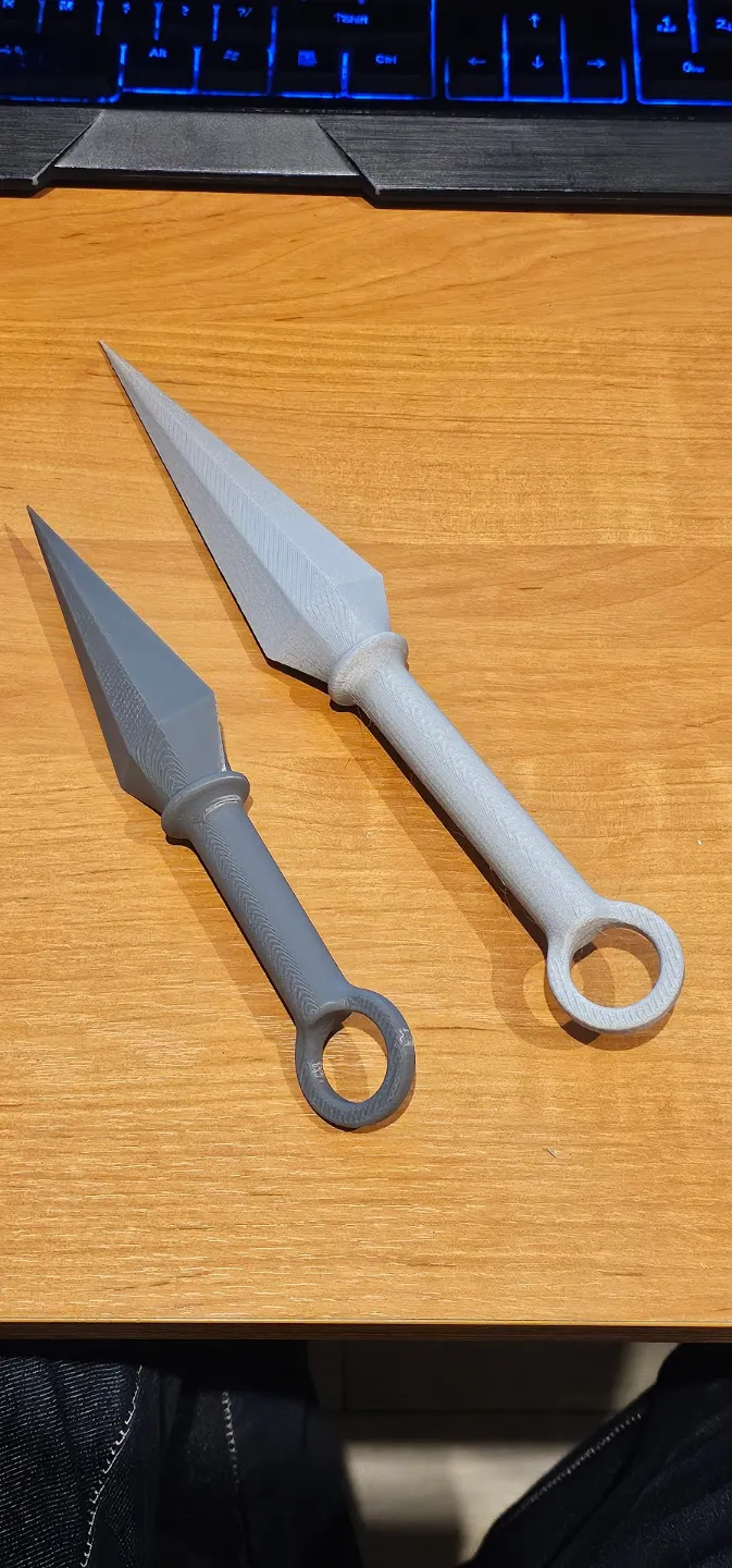 Sharp Kunai knife ninja weapon - 2 versions by EmashiMakerWorld ...