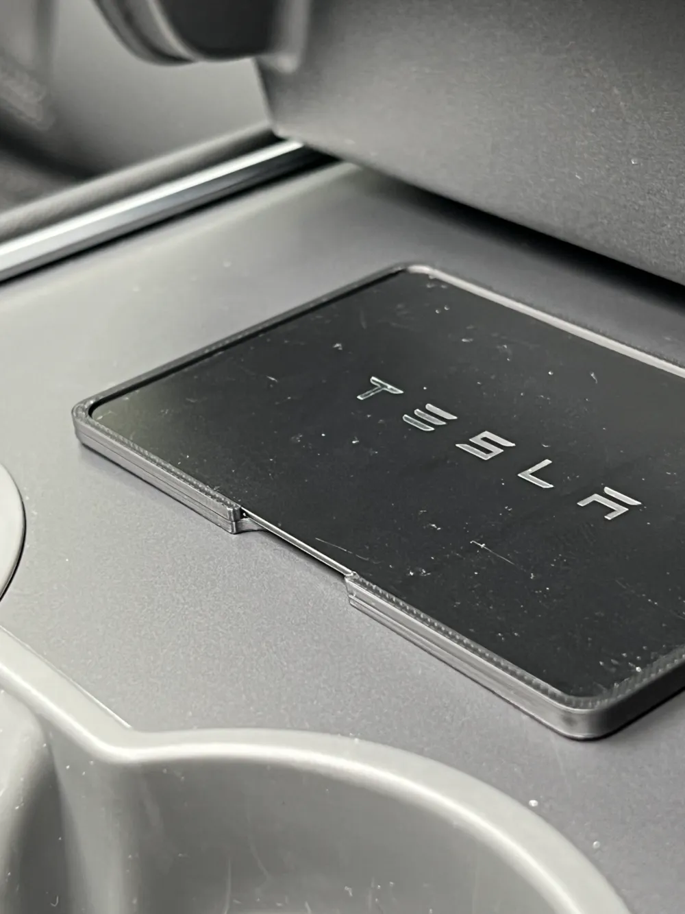 Tesla Keycard Holder by Bruun_ - MakerWorld