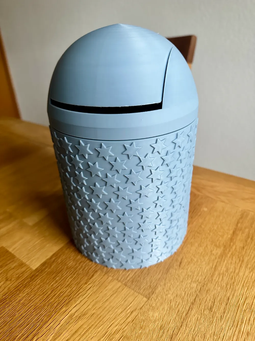 Tabletop waste bin by HAL2001 MakerWorld: Download Free 3D Models