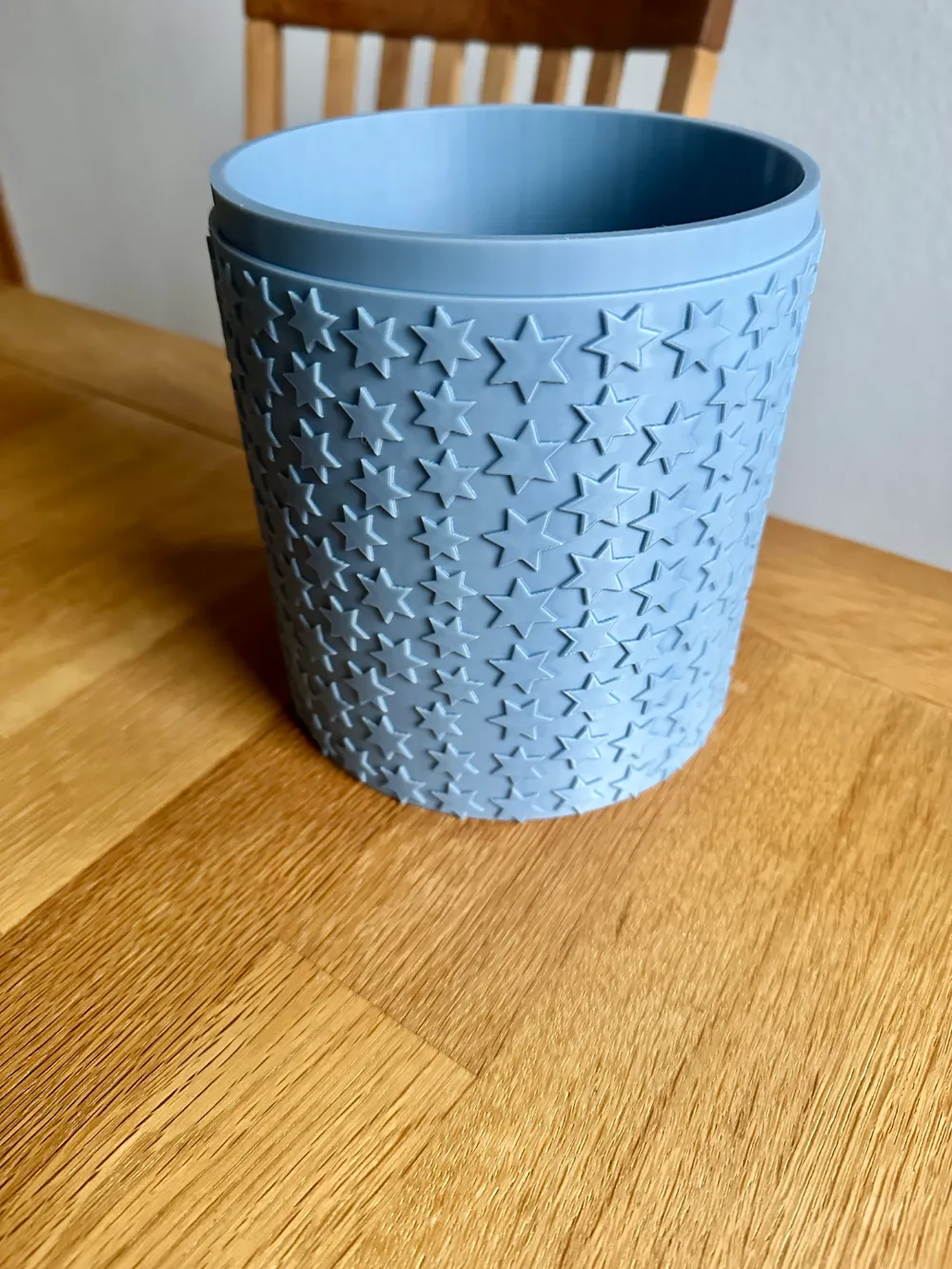 Tabletop waste bin by HAL2001 MakerWorld: Download Free 3D Models
