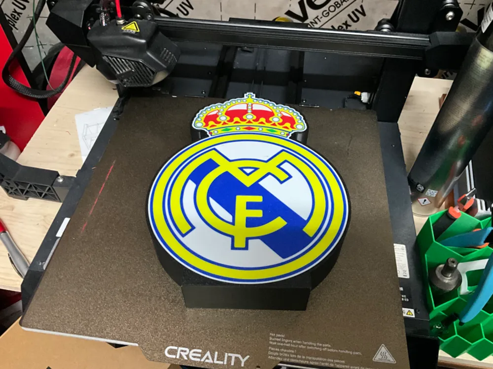 Real Madrid led light box by Vitormhs - MakerWorld