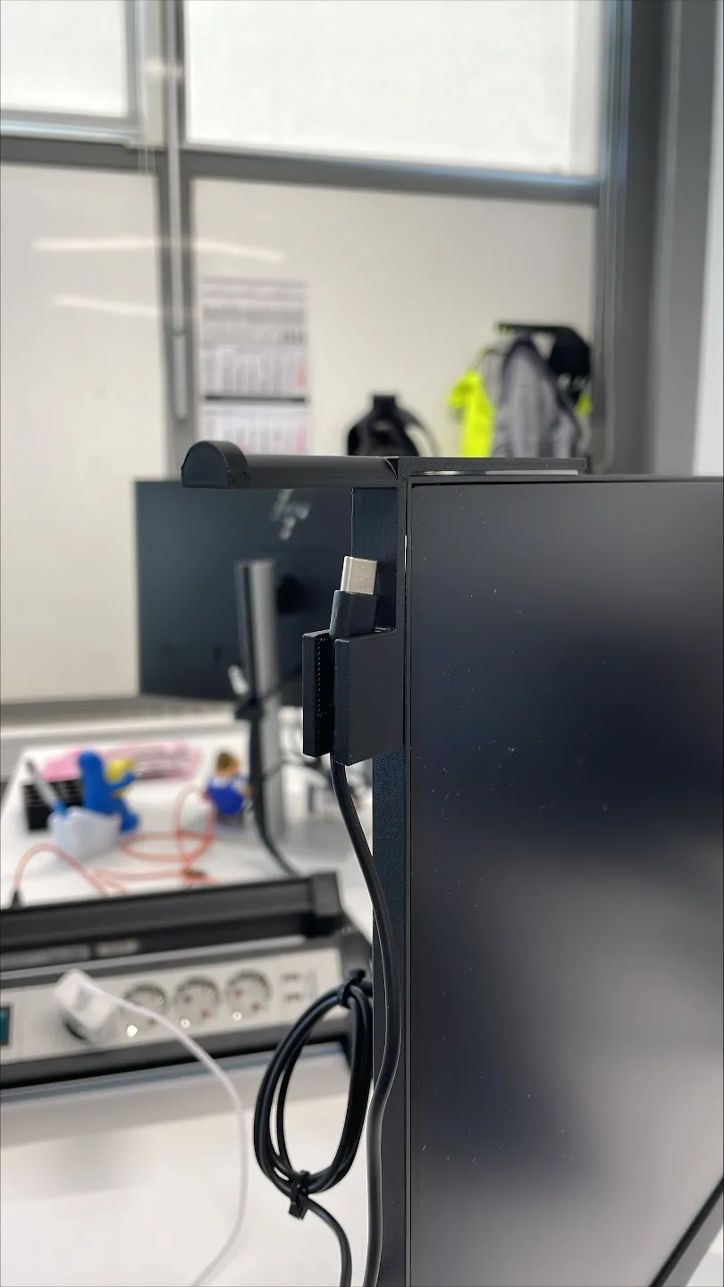 Headset Hook Monitor 90° Corner with Cable Spot by Chefkoch - MakerWorld