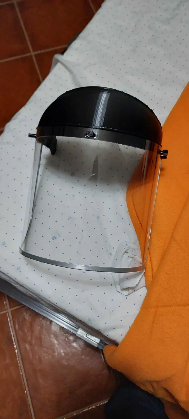 Face shield cap by Major_Sovi - MakerWorld