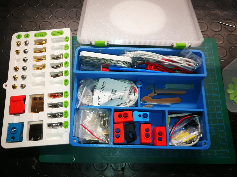 Scatola per ricambi stampante 3D - 3D printer spare parts box by ...