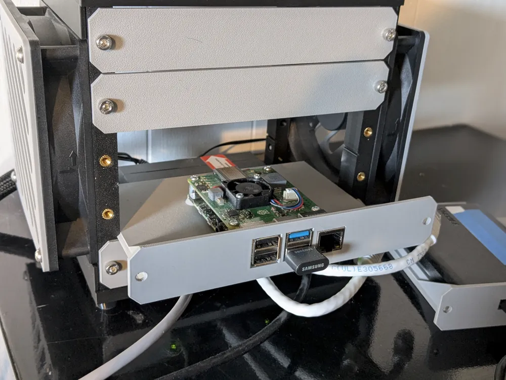 mini server rack by SEA_allen MakerWorld: Download Free 3D Models