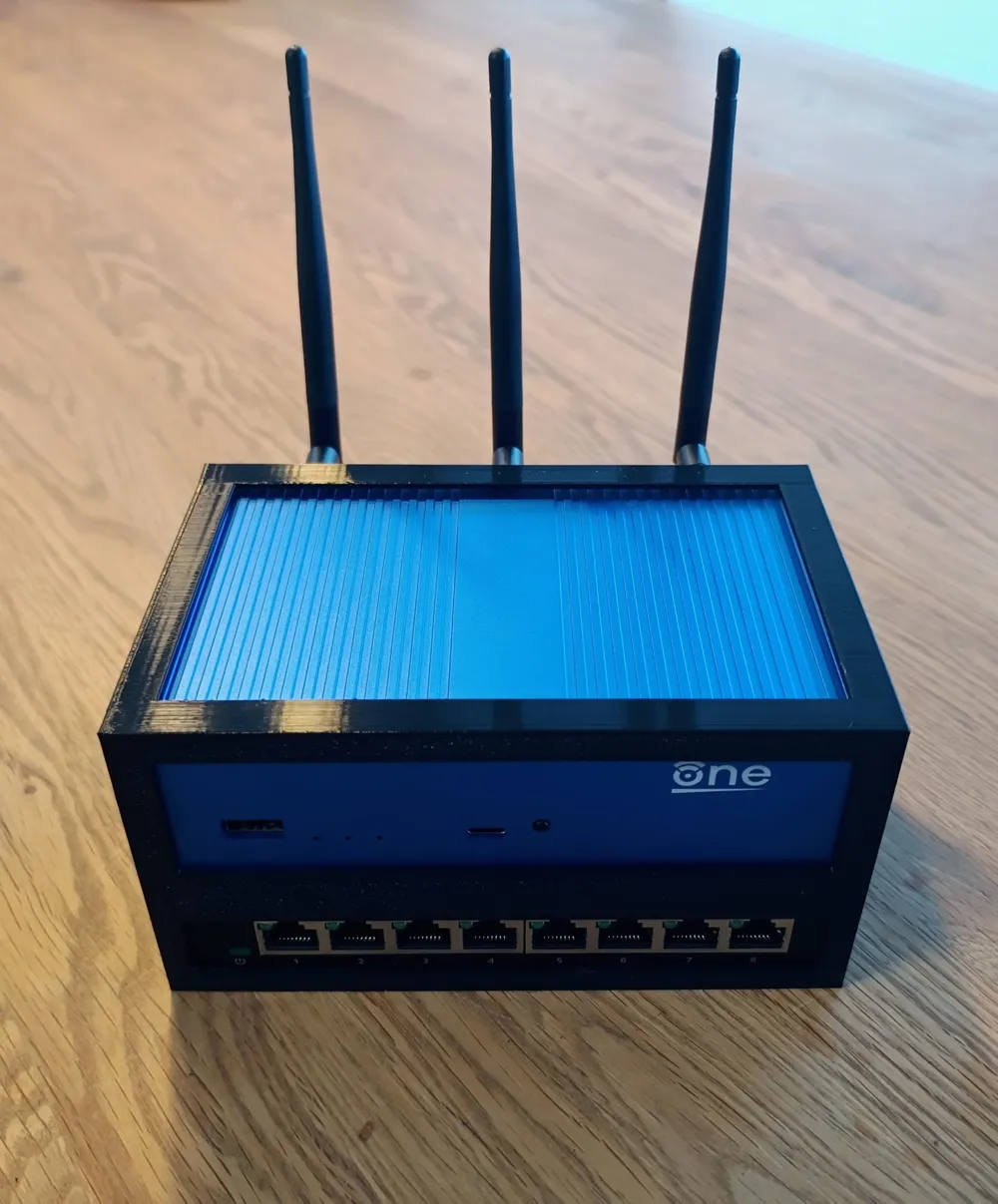 Boîtier mural OpenWRT One + Netgear GS308 par Slapz80 MakerWorld ...