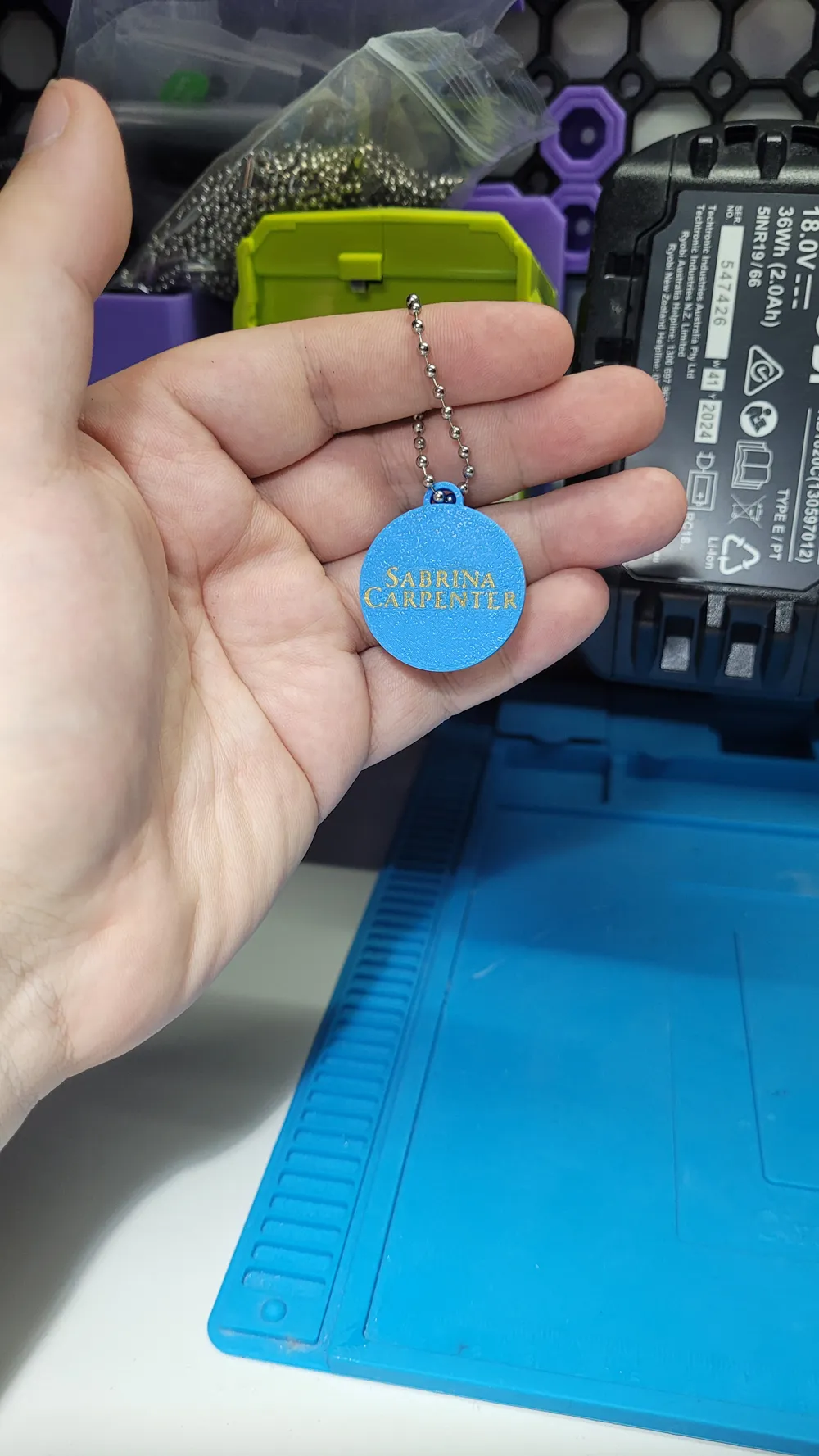 Sabrina Carpenter 2025 Double Sided Keychain - Free 3D Print Model ...