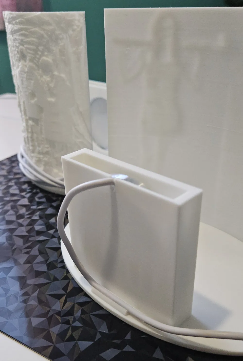 Lithophane Base with LED Lamp Kit 001 Puck Holder - Free 3D Print Model ...