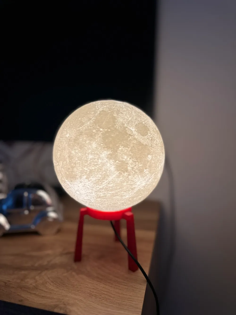 Lithophane Moon Stand by Karkus56 - MakerWorld