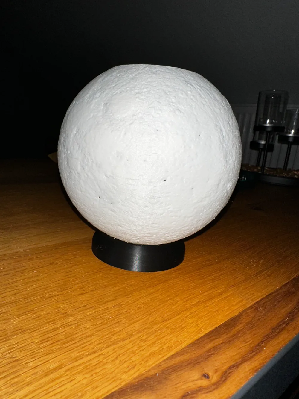 Lithophane Moon Stand by Karkus56 - MakerWorld