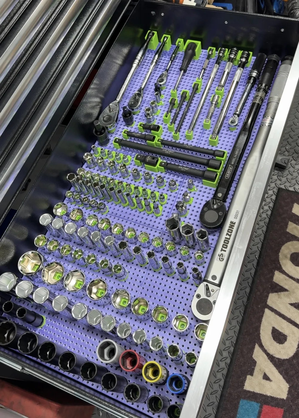 Half, Three Eighths, Quarter Ratchet Head Holder - Modelo gratuito para ...