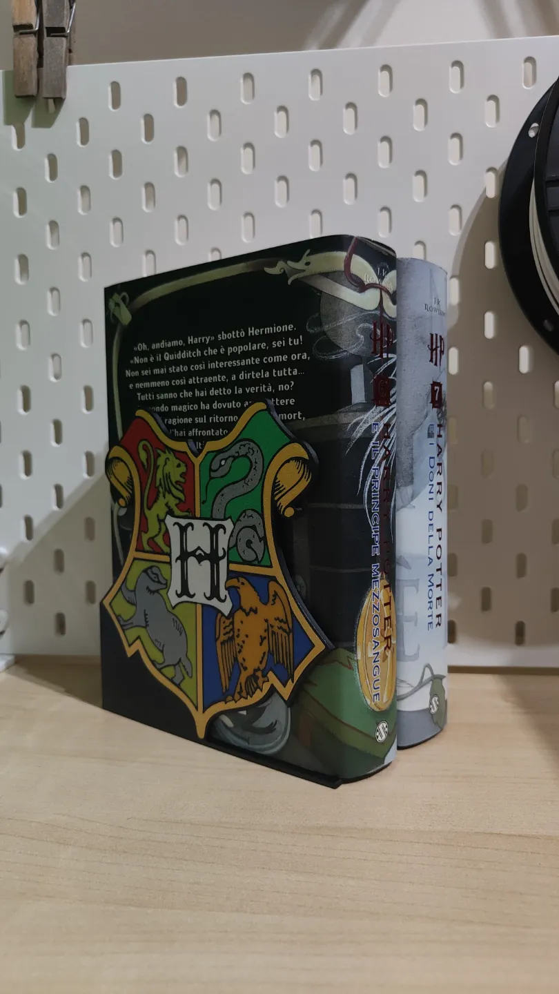 Book Holder - Hogwarts Bookstop - Harry Potter by Adrix82 - MakerWorld