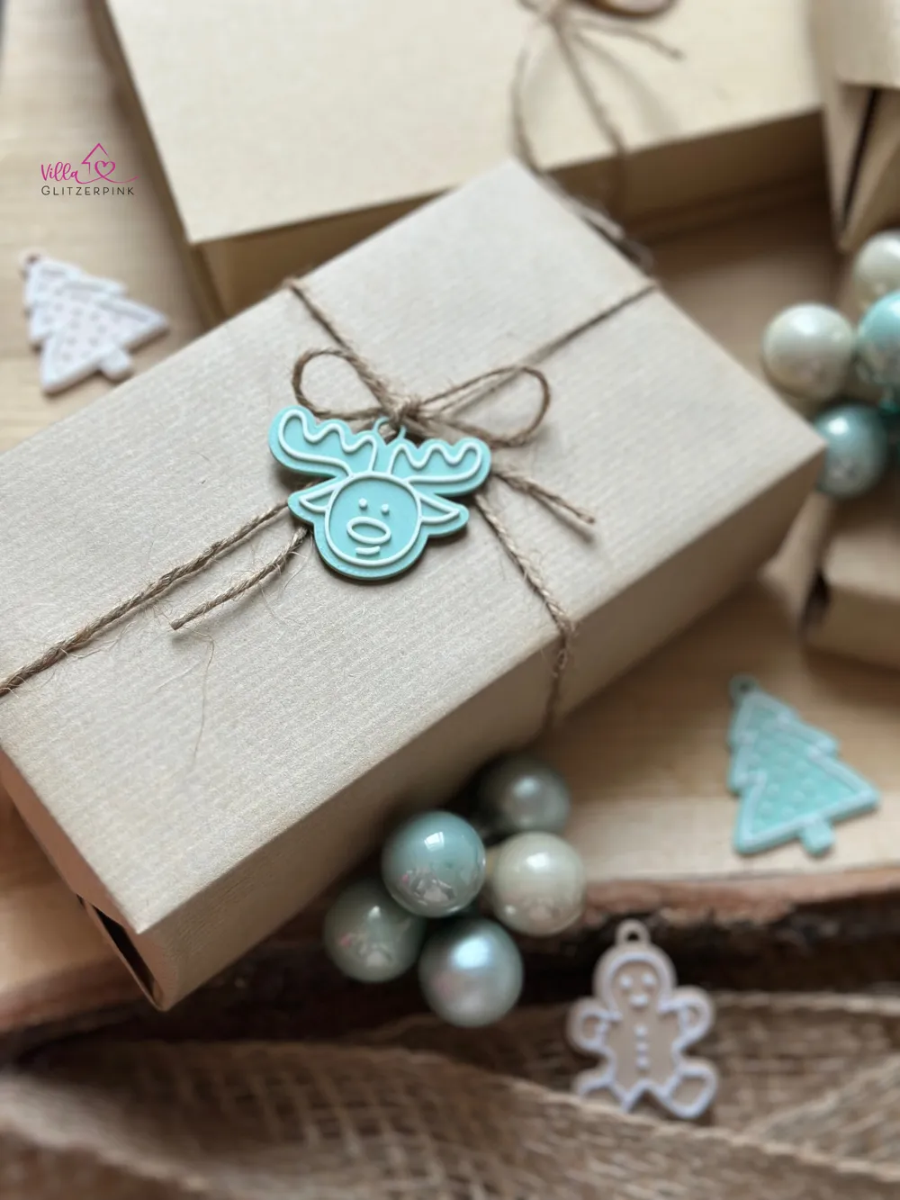 Gift Tag Christmas Reindeer - Free 3D Print Model - MakerWorld