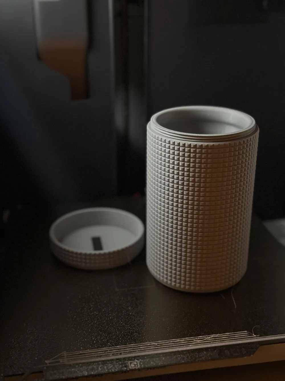 Modern Piggy Bank - Free 3D Print Model - MakerWorld