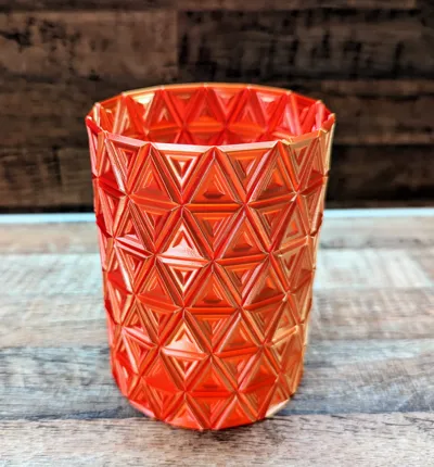 Vase 3 triangles by marcelcountry - MakerWorld